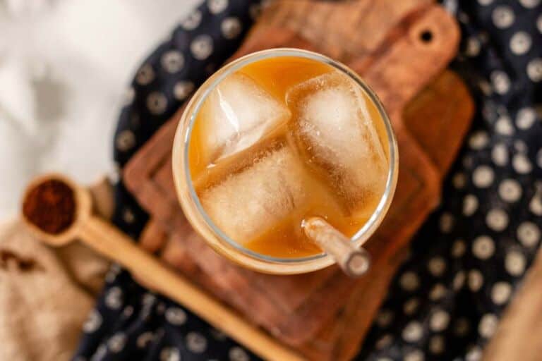 14 Easy Instant Iced Coffee Recipes You Can Make In A Flash | Creators ...