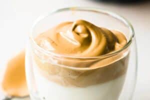 14 Easy Instant Iced Coffee Recipes You Can Make In A Flash | Creators ...