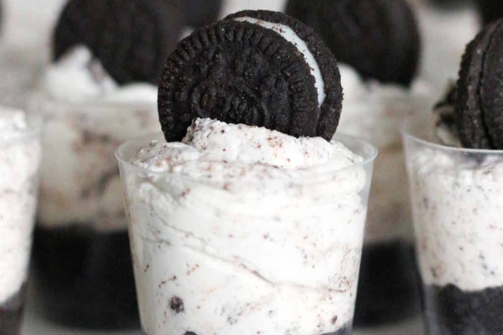 30 Irresistible Dessert Cups Recipes For Every Occasion | Creators Of ...