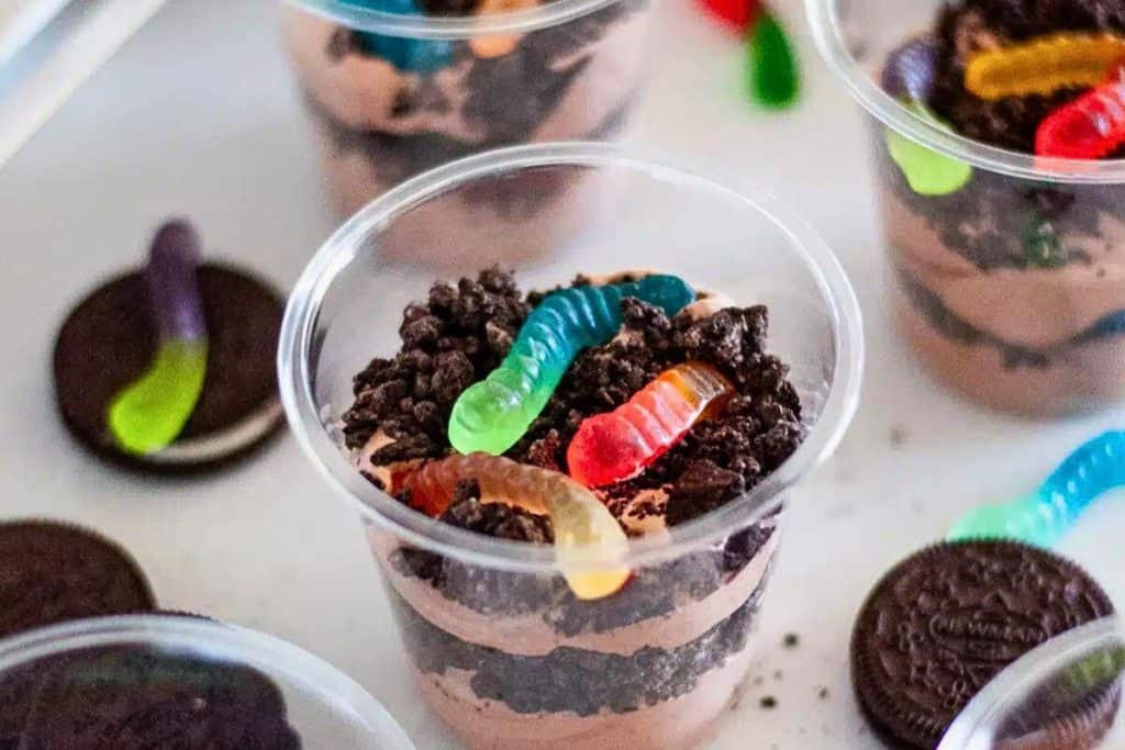 30 Irresistible Dessert Cups Recipes For Every Occasion | Creators Of ...