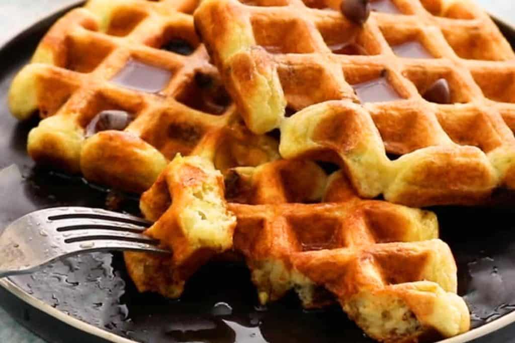 27 Homemade Flavored Waffles Recipes for A Tasty Breakfast Or Brunch ...