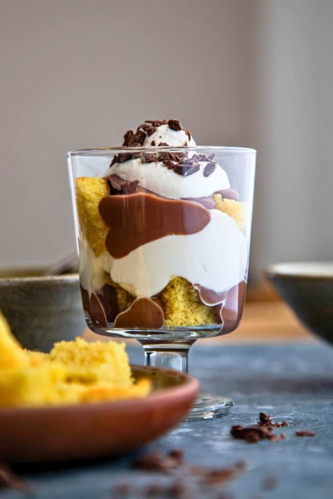 15 Mini Trifle Desserts in a Cup: Delicious Layered Desserts You’ll ...
