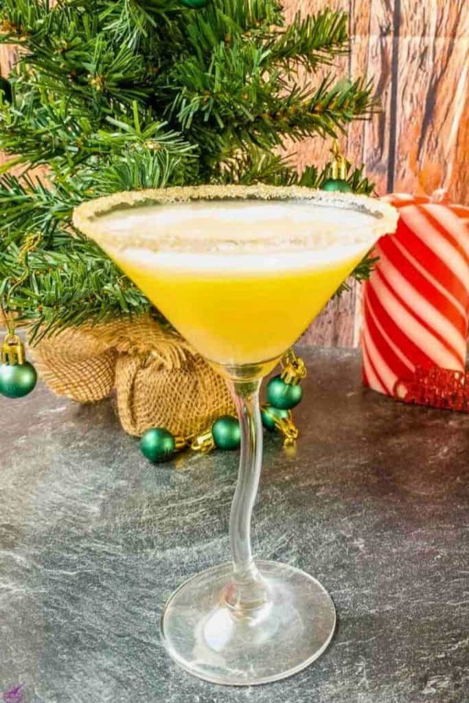 20 Yummy Eggnog Drinks To Make Your Holidays Extra Festive | Creators ...